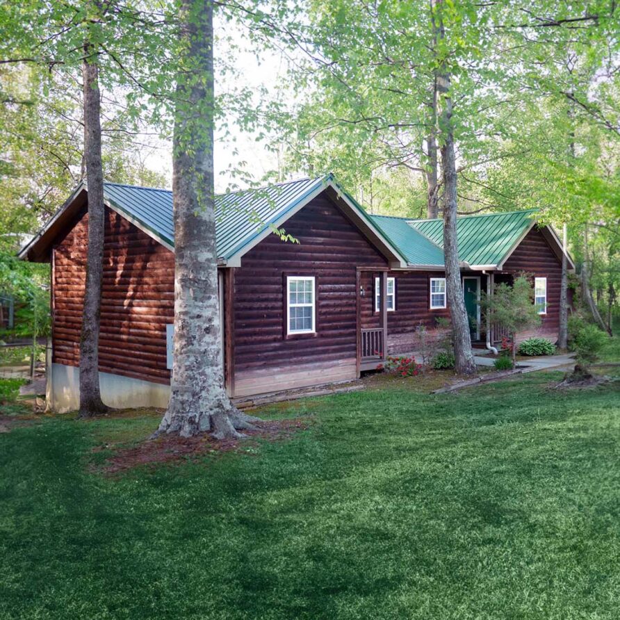 Duplex Cabins - LakePointe Resort
