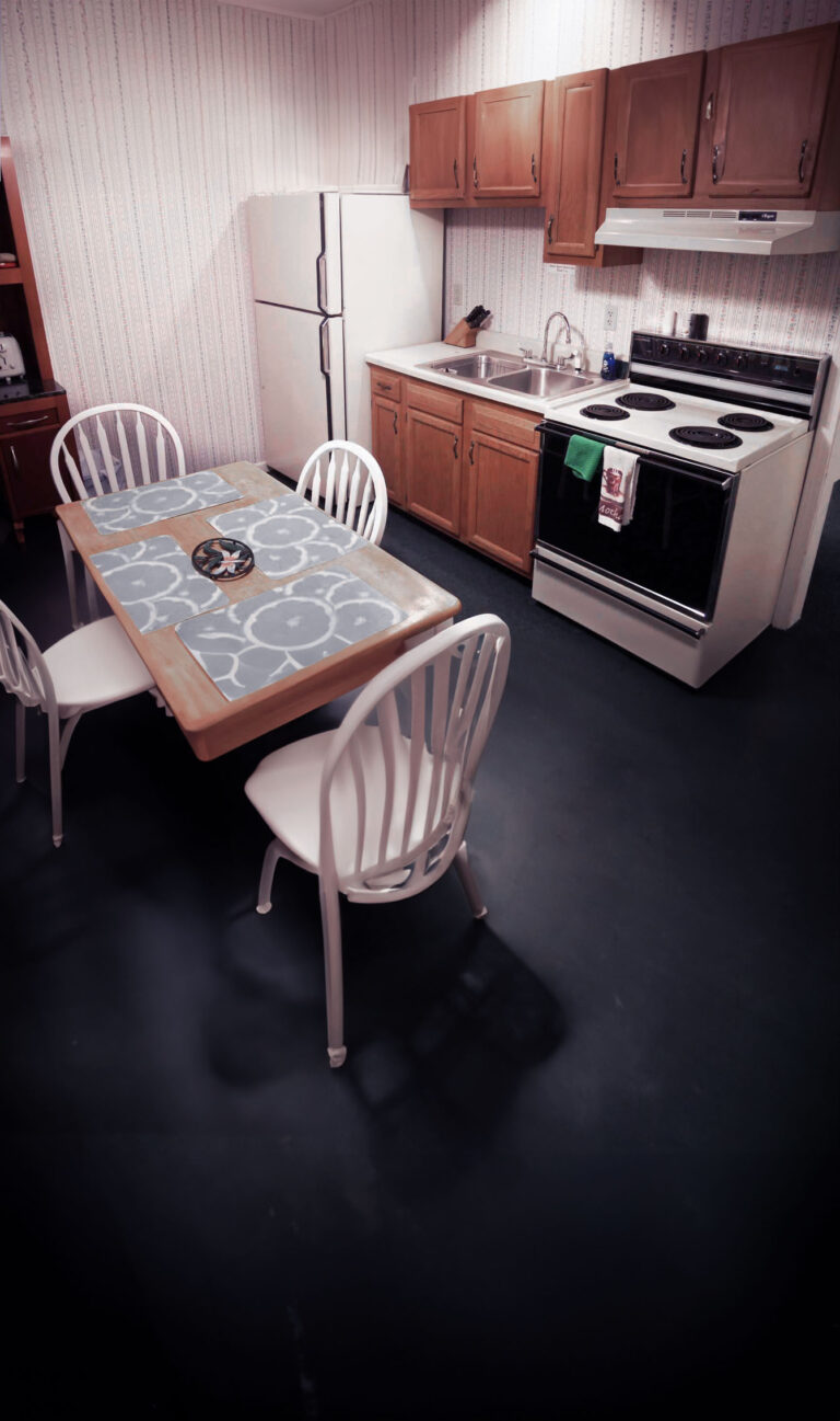 Kitchen Suite - LakePointe Resort