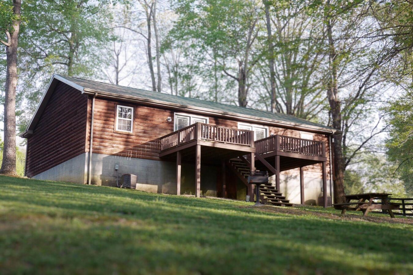 Duplex Cabins - LakePointe Resort